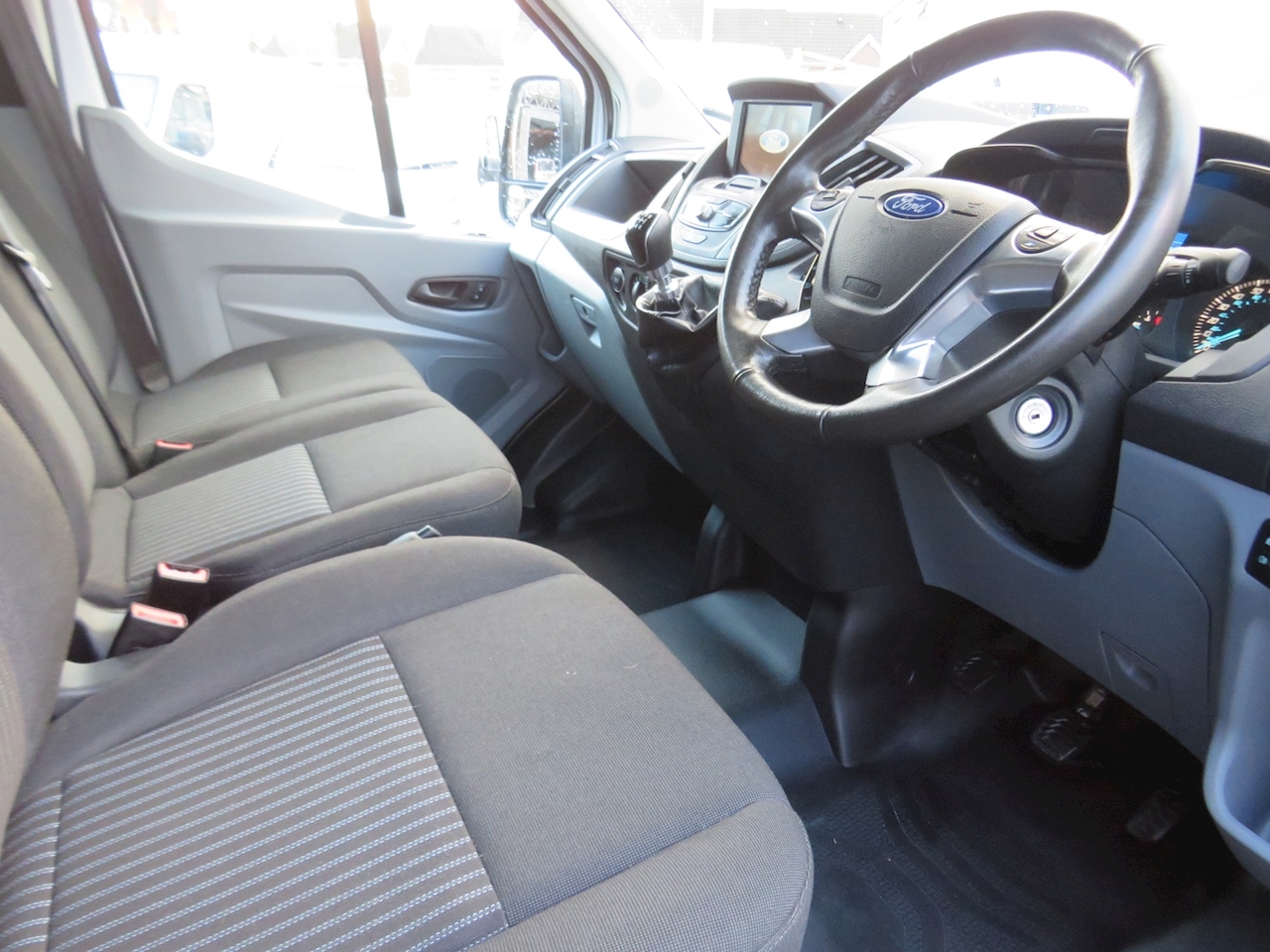 Used 2018 Ford Transit 350 L2H3 Trend P/V For Sale in Avon (U5220 ...