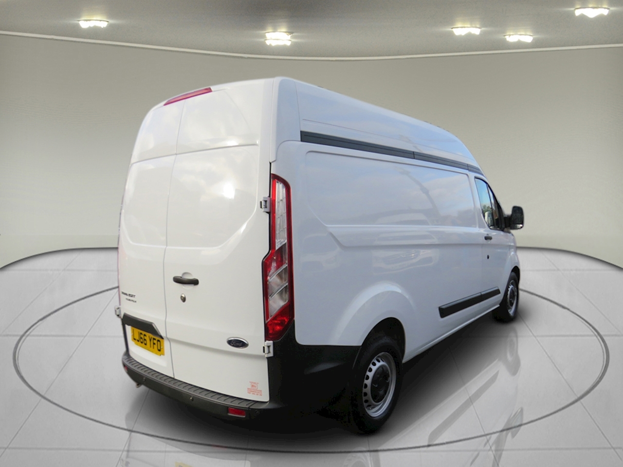 Used 2016 Ford Transit Custom 340 L2 H2 For Sale in Avon (U5253 ...