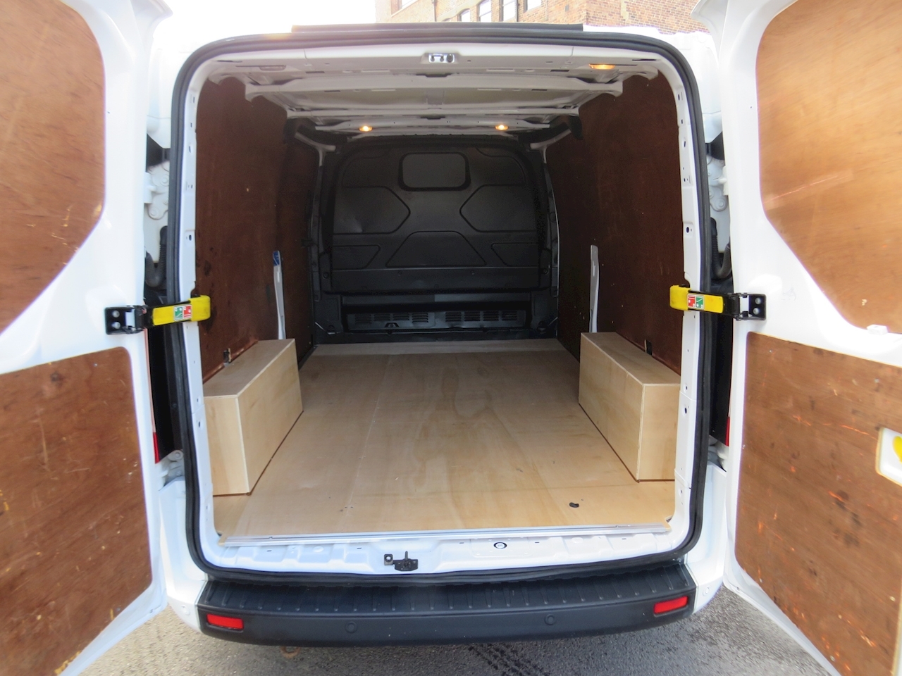 Used 2019 Ford Transit Custom 300 EcoBlue Trend For Sale (U5296 ...