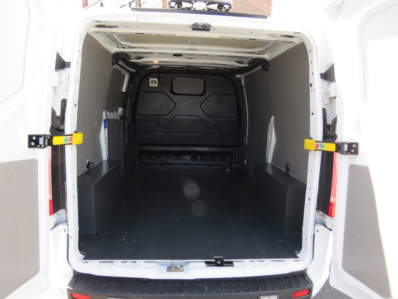 Used 2018 Ford Transit Custom 340 EcoBlue Trend For Sale (U5299 ...