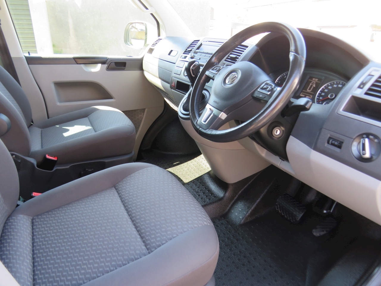 Used 2014 Volkswagen Transporter T30 Tdi Kombi Highline For Sale in ...