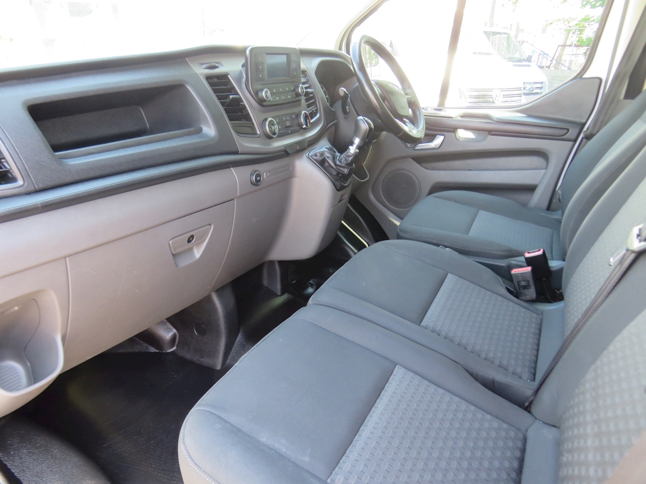 Used 2019 Ford Transit Custom 300 EcoBlue Trend For Sale in Avon (U5368 ...