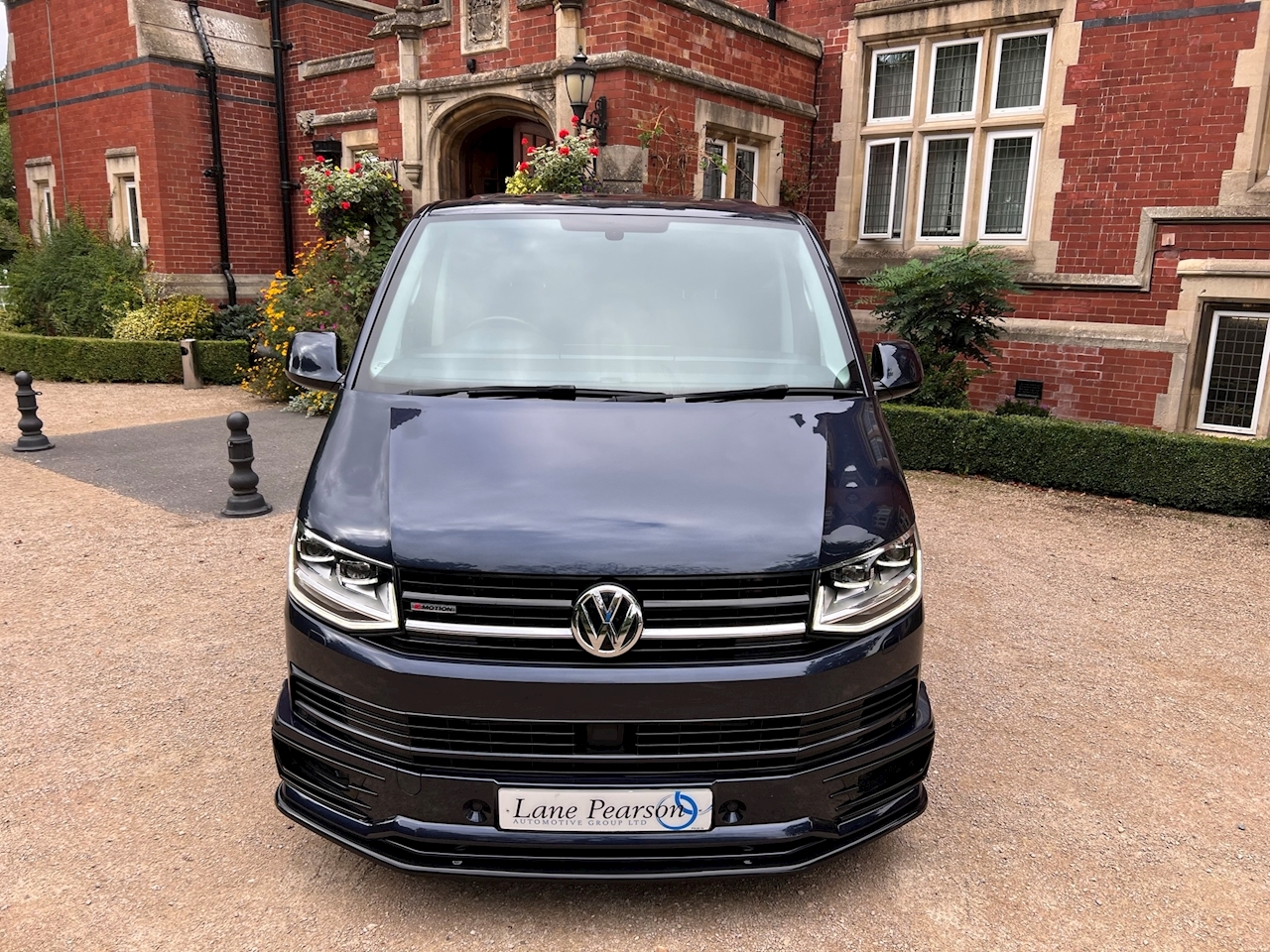 Used Volkswagen Transporter 2018 BiTDI T32 BlueMotion 4 Motion Tech ...