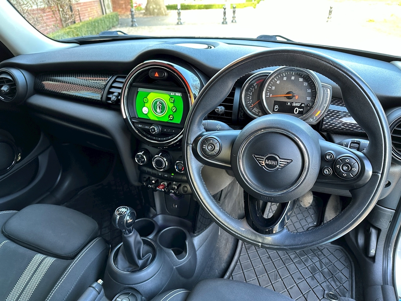 Used MINI Hatch 2019 Cooper S Classic | Lane Pearson Automotive Group ...